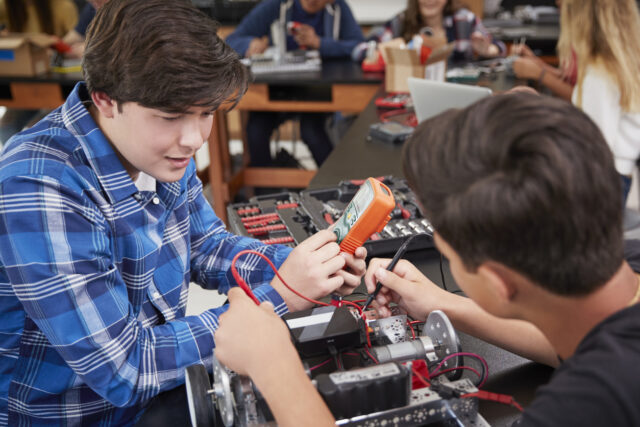 ChiltonLibrary: A Comprehensive Resource for Auto Tech Students